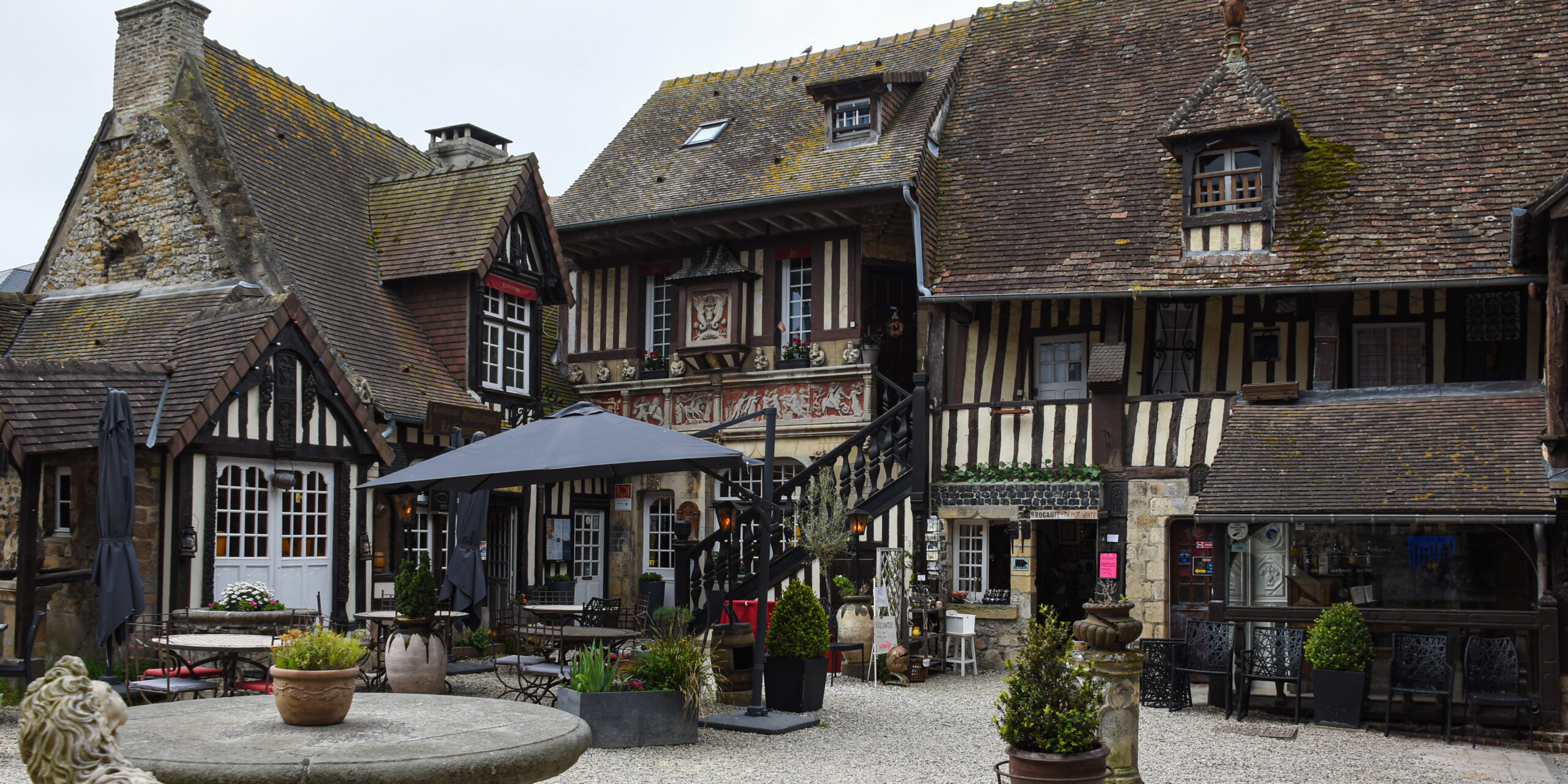 Dives-sur-Mer - France - Le Tour du Monde en 80 Ans